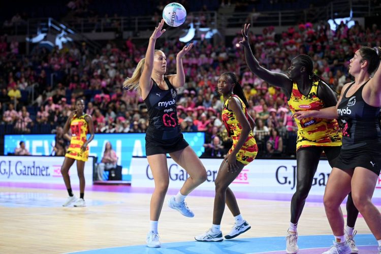 Fast5 World Netball Series: She Cranes Bounce Back with Victory Over England - NBS Sport
